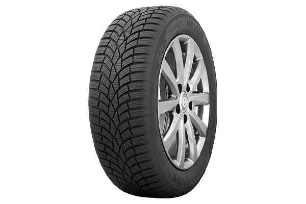 TOYO Observe SUV - HONDA HR-V - Téligumik és szerelt kerekek